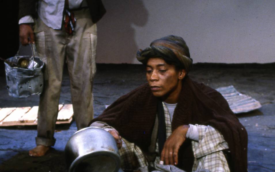 BOESMAN AND LENA | Yale Repertory Theatre