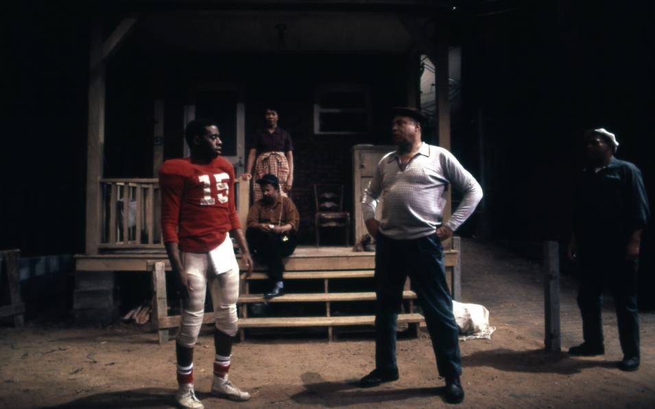 FENCES | Yale Repertory Theatre