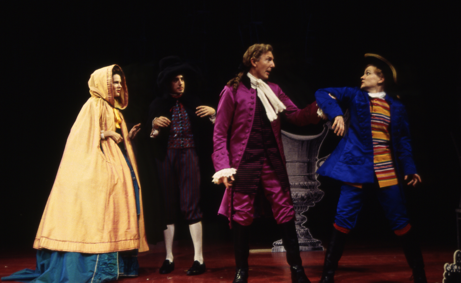 FIGARO/FIGARO | Yale Repertory Theatre